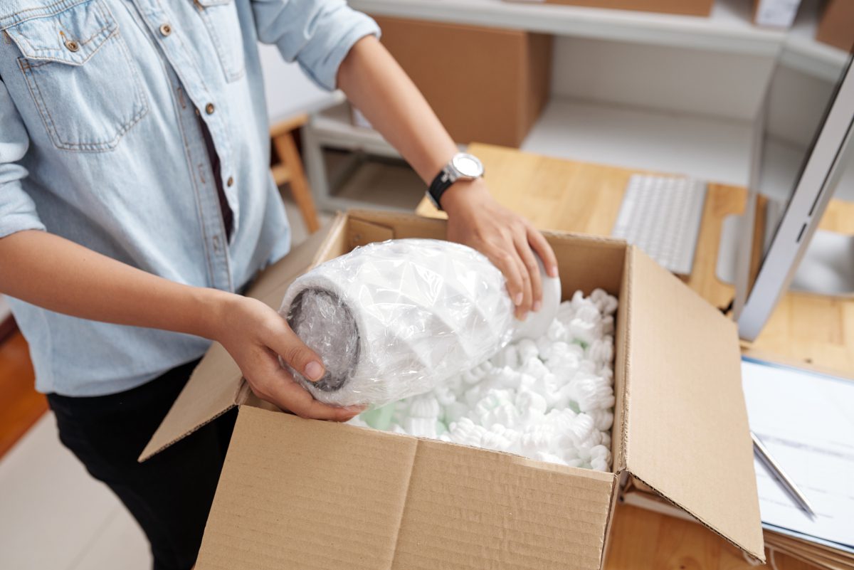 Six Essential Moving and Packing Tips For Your Upcoming Move